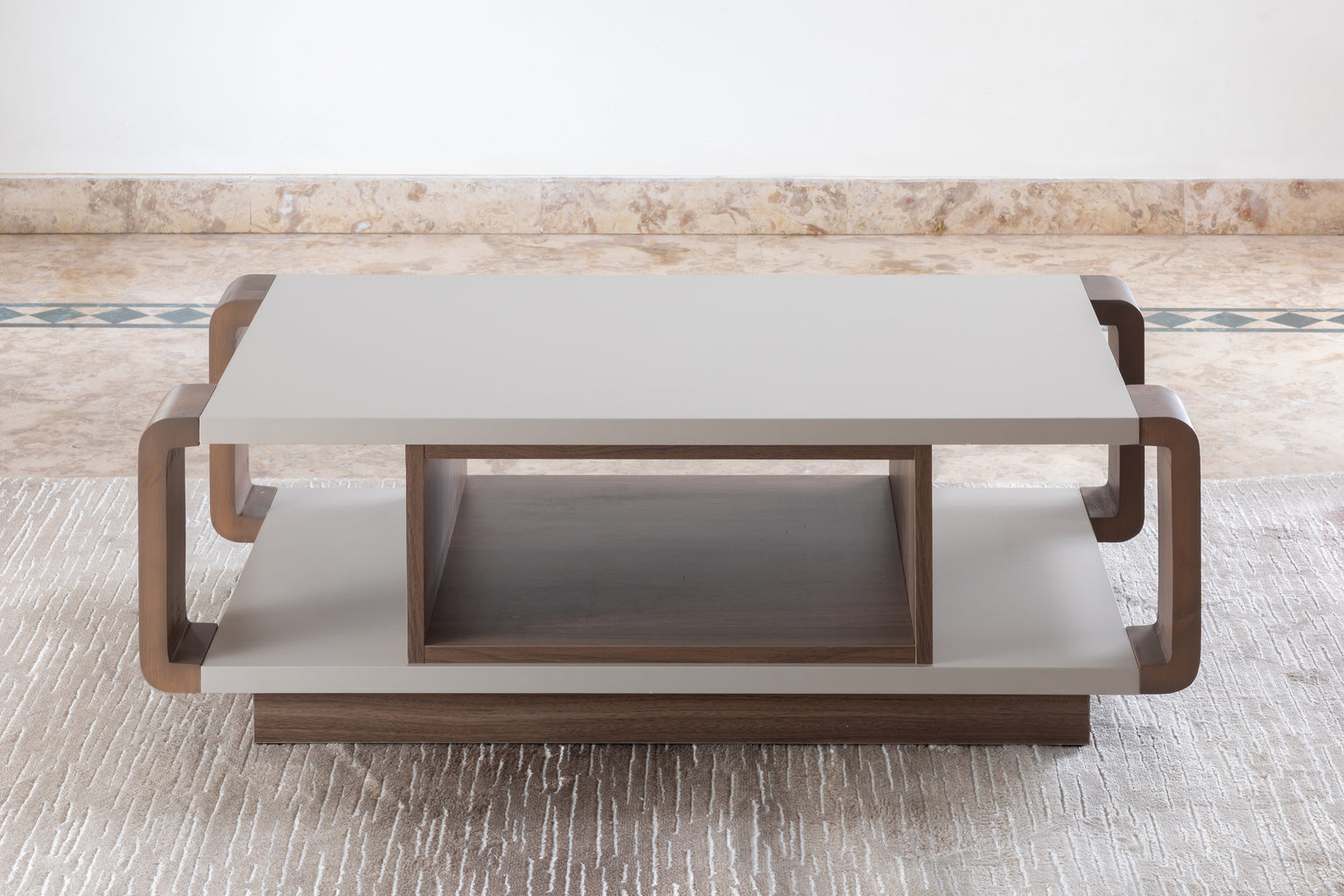 Coffee table — manzzeli.com