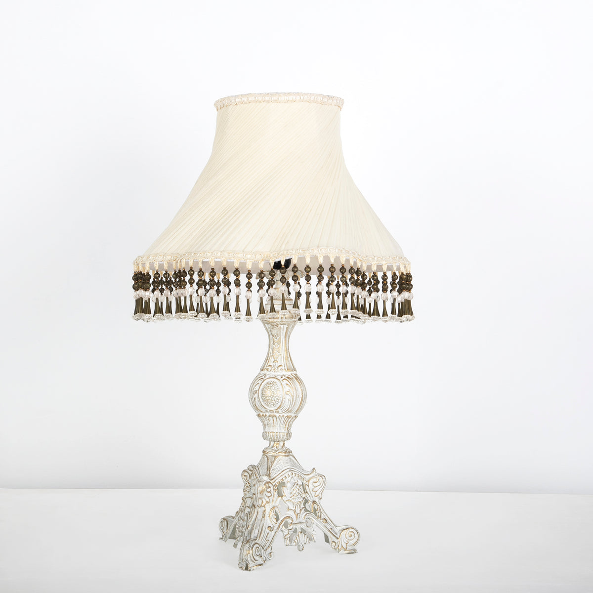 New Classic Table Lamp-NCA23 — manzzeli.com